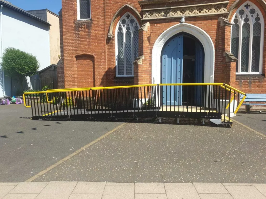 ADA-Compliant Public Commercial Access Ramps - FlexDecks